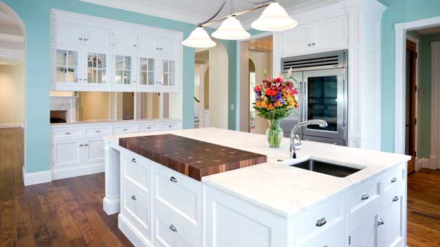 How to Decorate a Kitchen Without Windows? - Amend Home