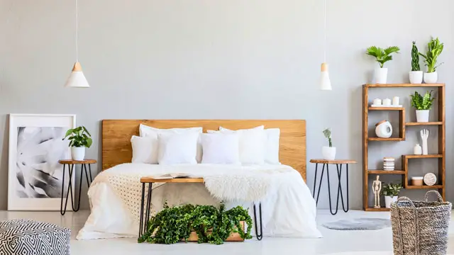 How to Decorate a Bedroom Without a Headboard: 15 Ideas