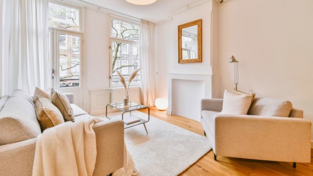 9 Unique Ways on How to Fill Empty Space in Your Living Room